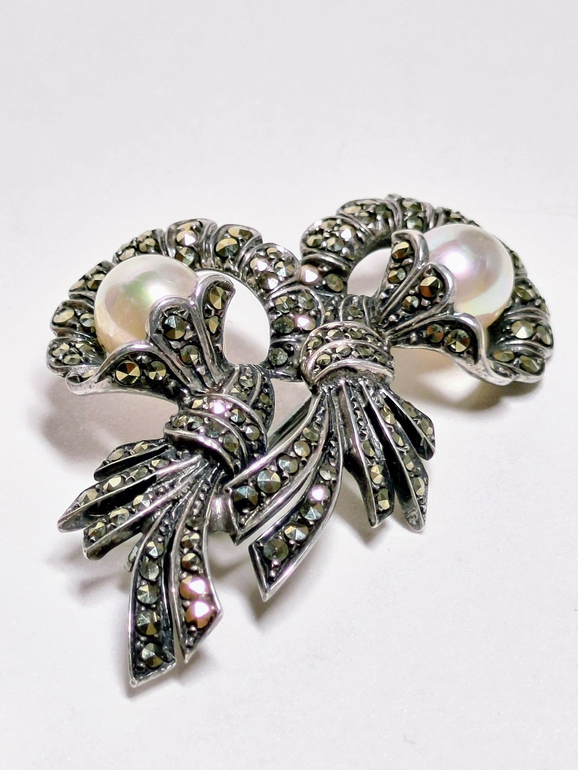 A Stunning Antique Brooch Made of Platinin Set With Pearls and ...