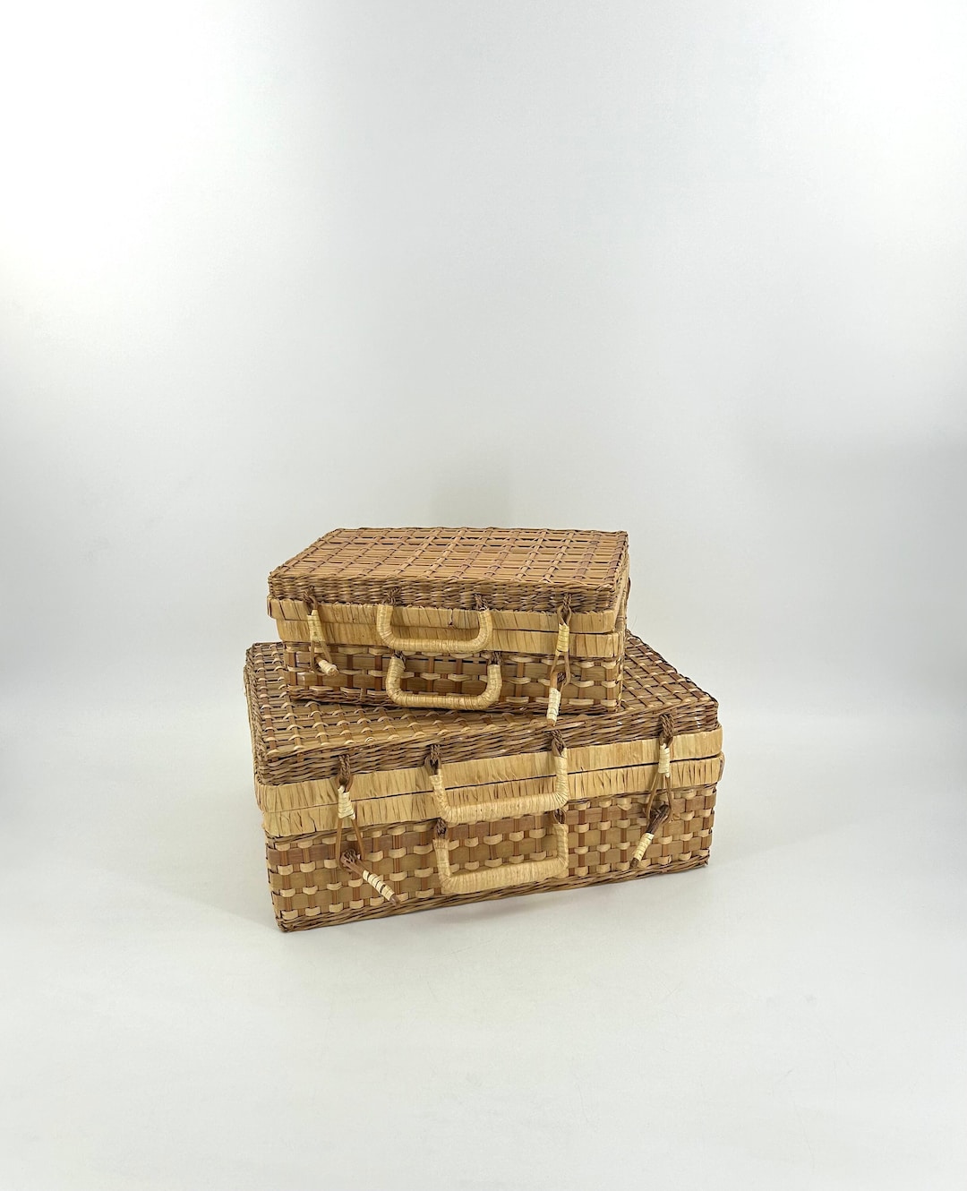 Set of Wicker Suitcases - 1970s - Etsy