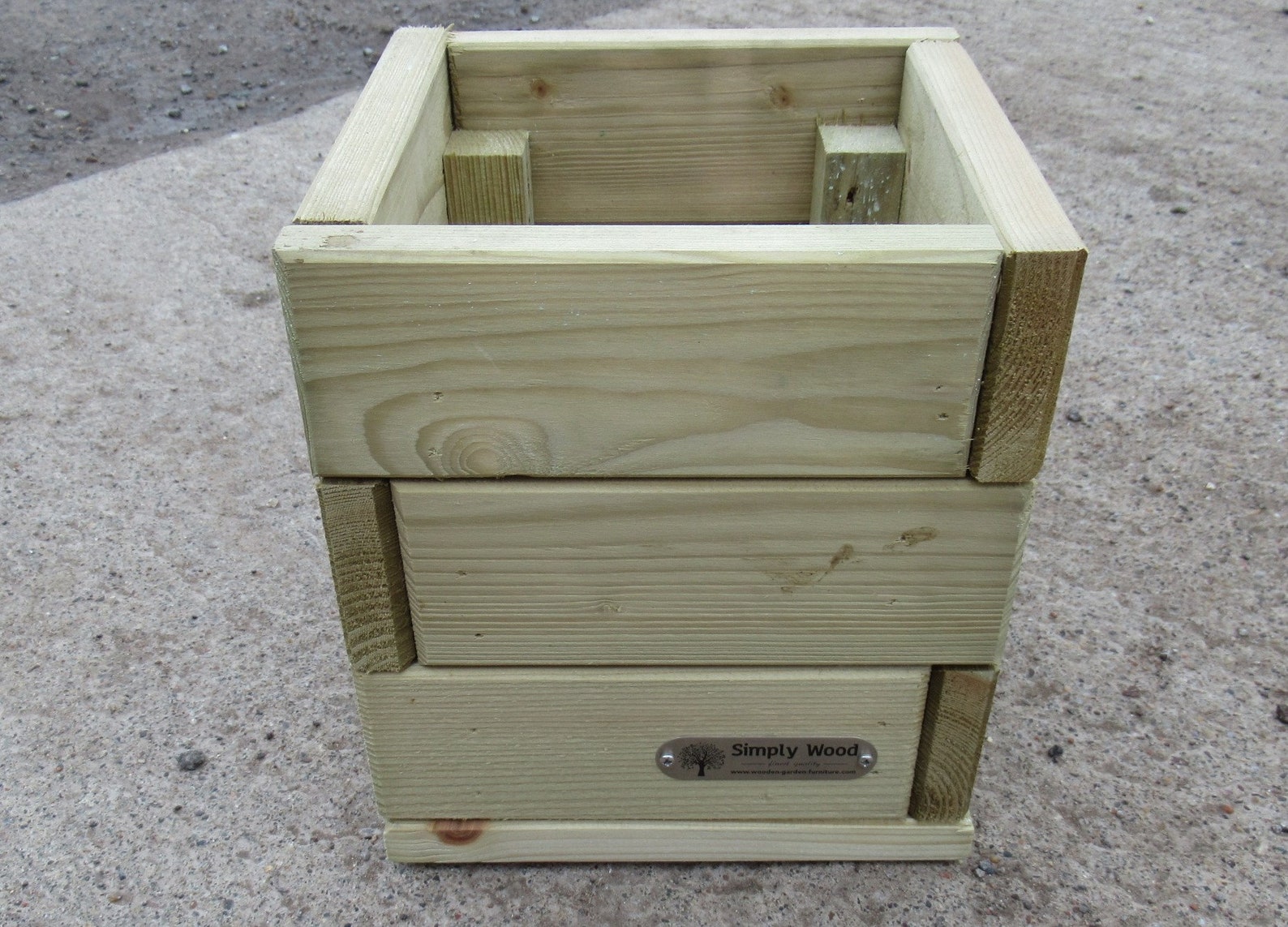 Simply Wood Signature Tanilised Square Wooden Garden Planter – Compact ...