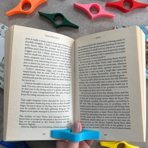 3D Print Book Page Holder - Thumb Page Holder - Reading Page Holder ...
