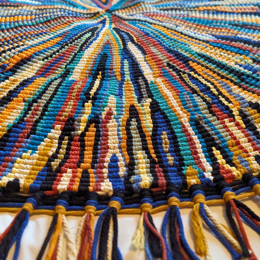 Hand Knotted Maximalist Round Rug 55 Handmade Macrame Circle Mat Earth ...