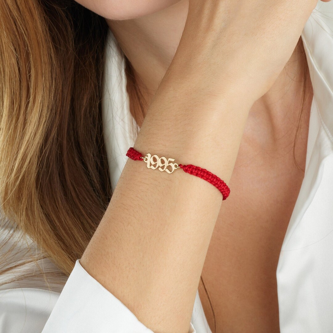 Custom Macrame Year Bracelet, Anniversary Date Friendship Bracelet ...