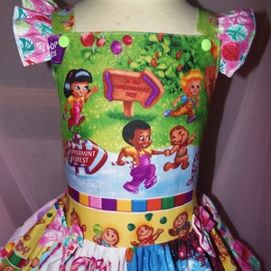 Candyland Peppermint Forest Gingerbead Tree Lollipop Woods Vintage ...