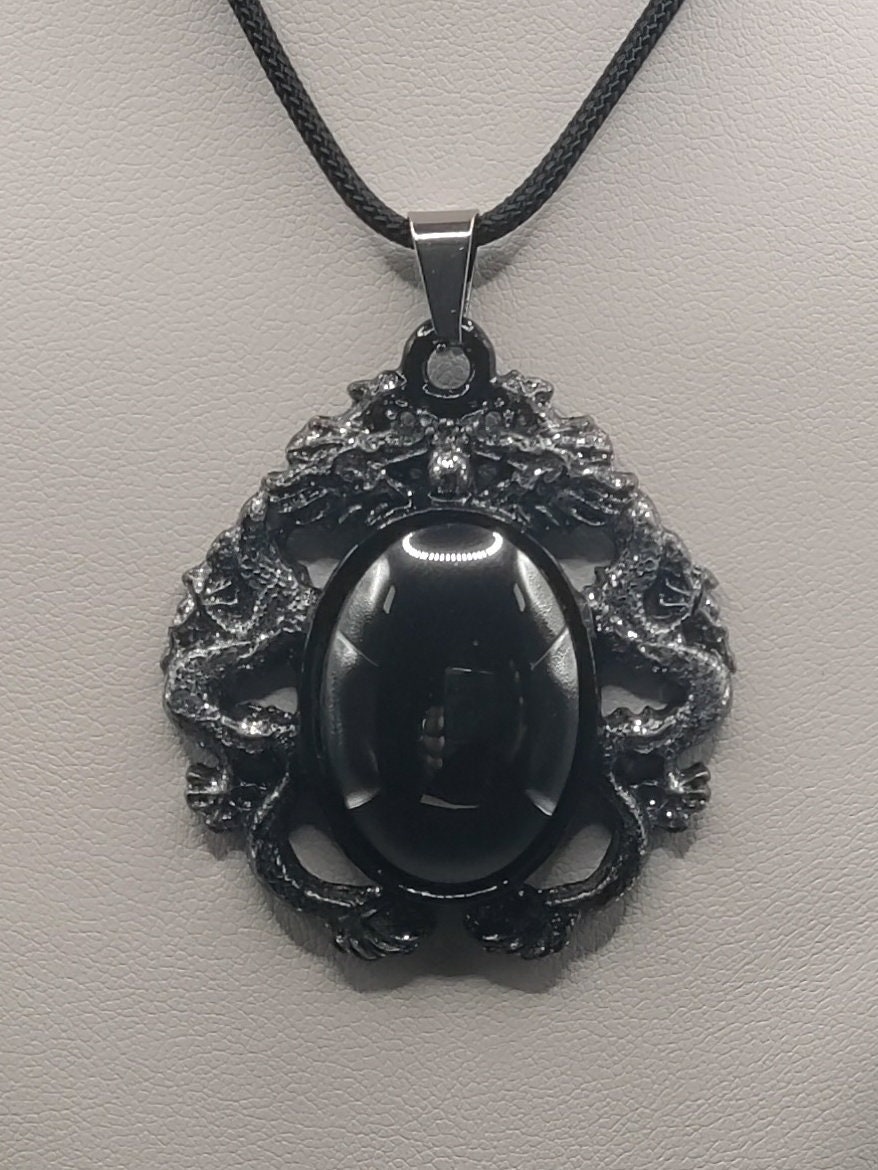 Gateway to Suhn'tal'ock the Consecrated Dragon Rising Amulet - Etsy