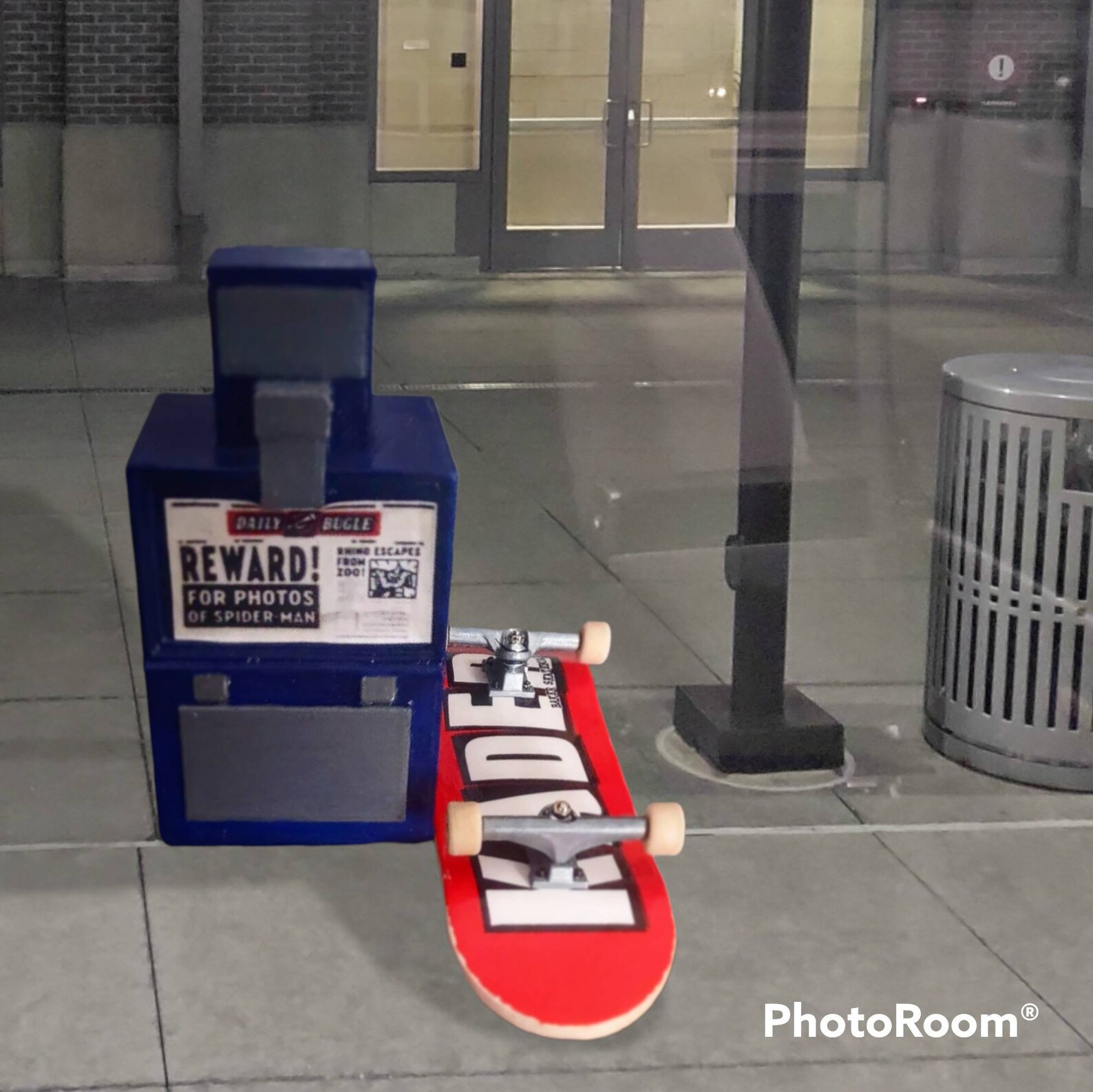 1/8 Scale Newspaper Box for Fingerboarding or Dioramas. - Etsy
