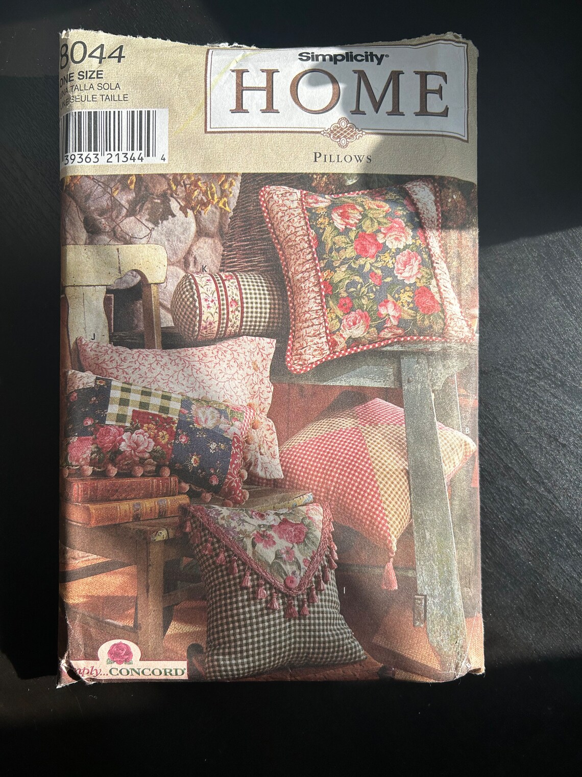 Simplicity Home Sewing Pattern #8044 Pillows in Twelves Styles FF. CUT - Etsy