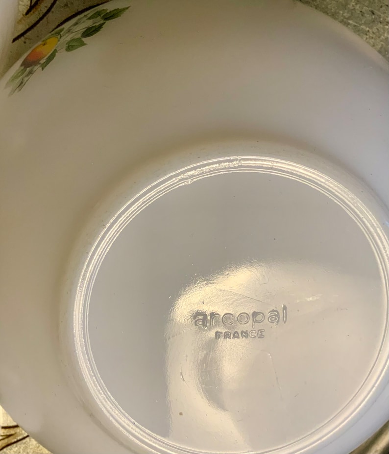Charming Arcopal White Milk Glass Fruits De France Bowls & Small ...