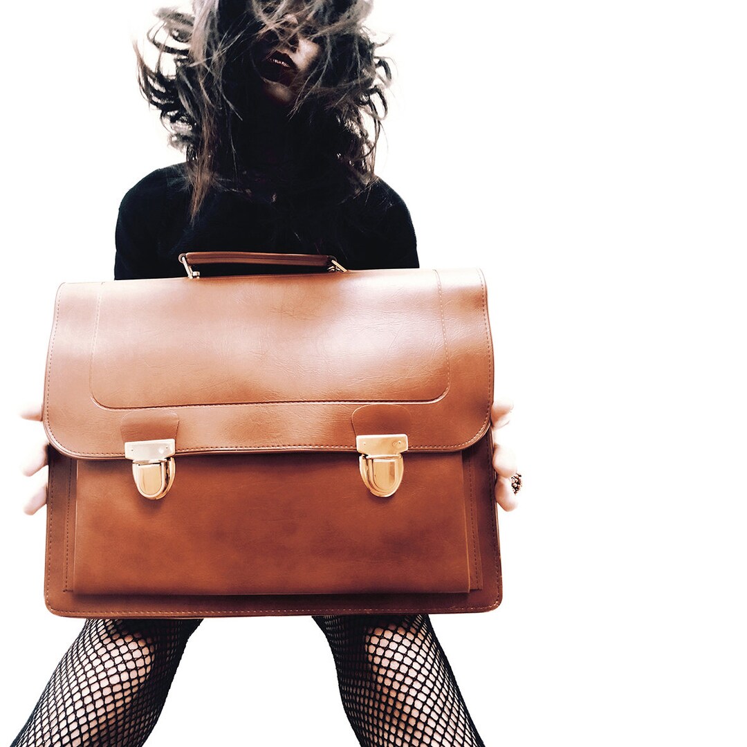 Vintage 60s Satchel in Fawn Brown Vinyl Old School Bag From the 60s ...