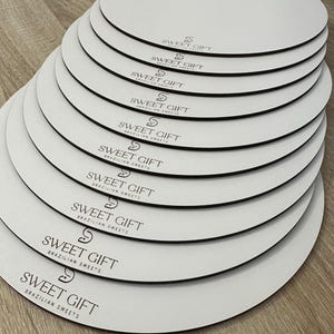 Personalized Rustic Wood Cake Stand: Engraved Display Board for Wedding ...