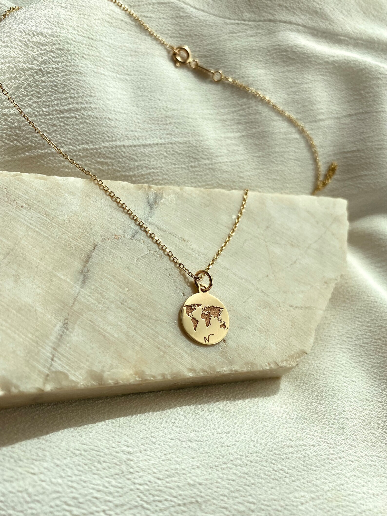 World Map Necklace in 14k Solid Gold,dainty Cable Chain Choker ...