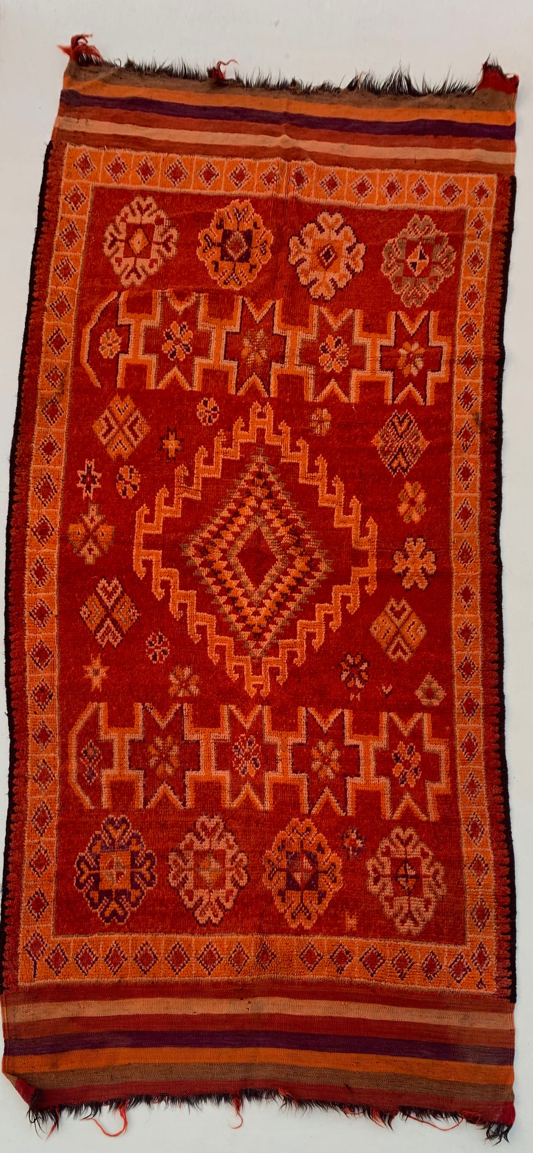 Vintage Rug, Olad Bensbaa Rug , Berber Rug, Moroccan Rug, Authentic Rug ...