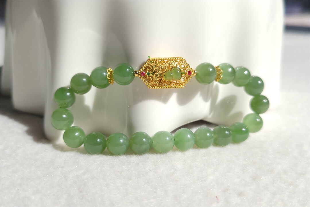 7.5mm, Certified Siberian Hetian Apple Green Nephrite Slight Chatoyant ...