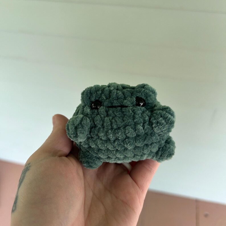 Toad Plushie, Small Chubby Frog With Booty Plush Stuffed Animal Toy ...