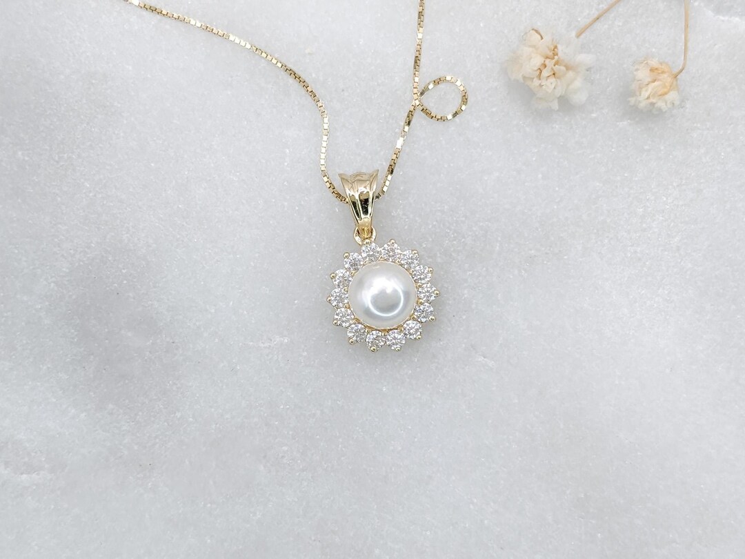 14k Solid Gold Small Pearl Flower Necklace, Dainty Flower Pendant, Tiny Freshwater Pearl Flower ...