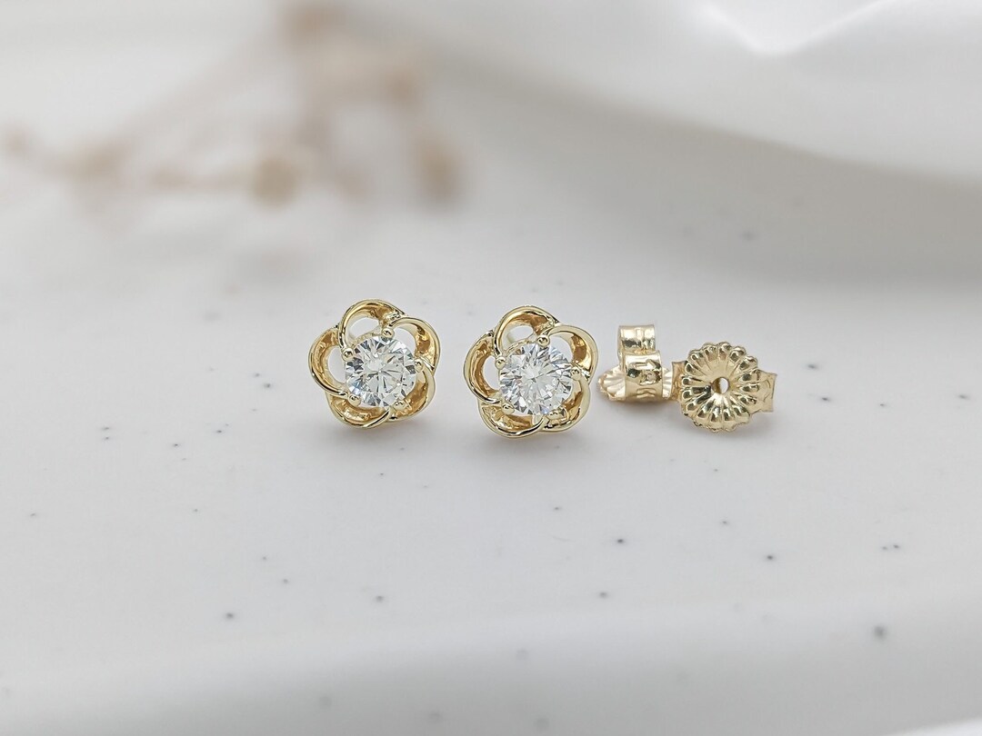 14k Solid Gold Flower Earrings, Dainty Minimalist Everyday Earrings ...