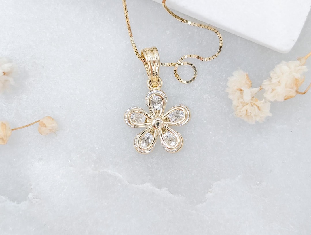 14k Solid Gold Small Flower Pendant Necklace, Dainty Flower Necklace ...