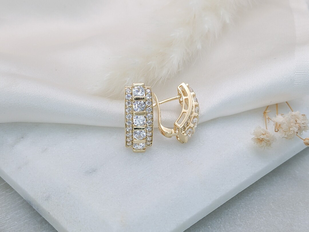 14k Solid Gold Heritage English Lock Hoop Earrings, Elegant Vintage ...