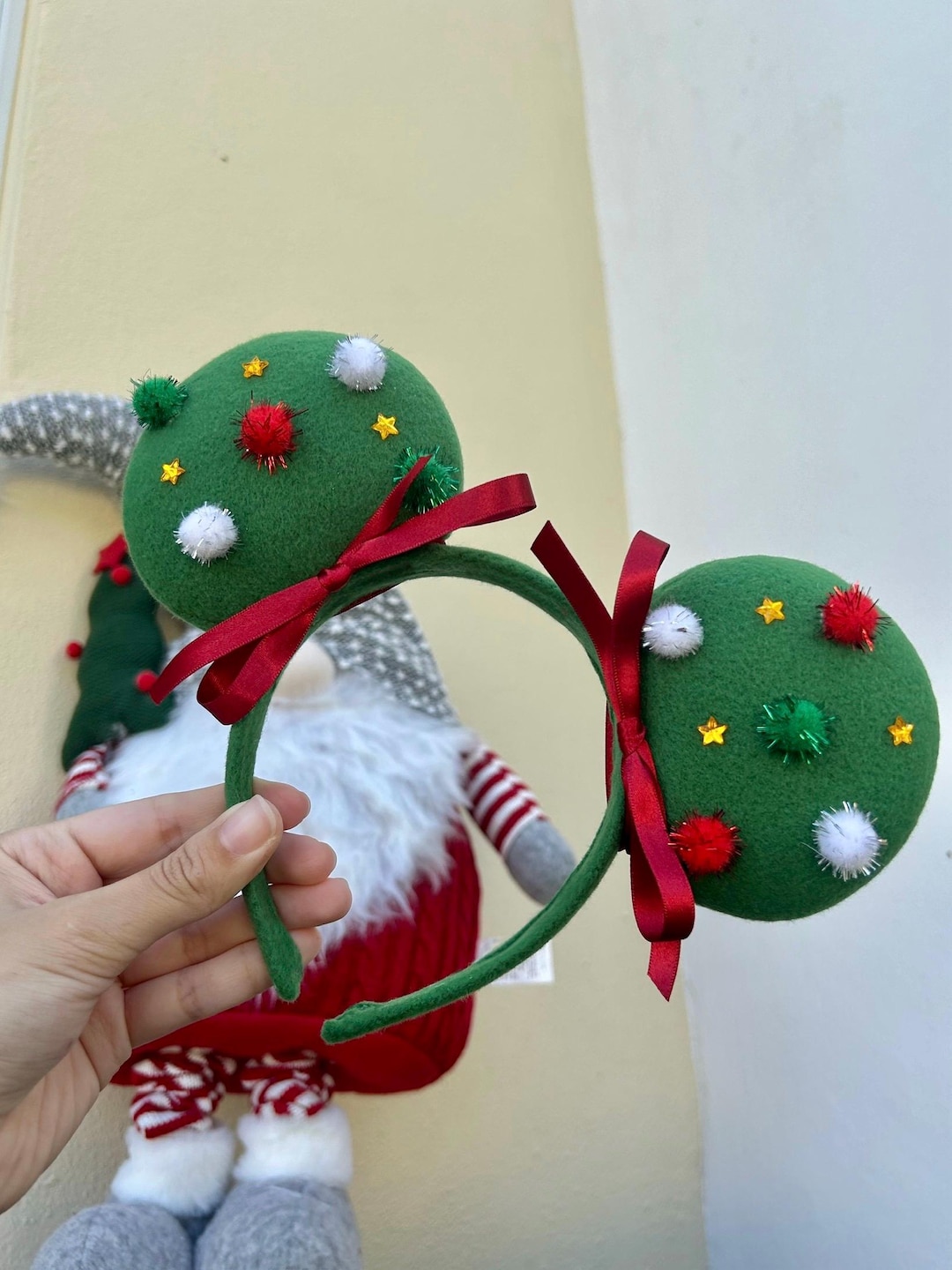 Christmas Wreath Minnie Ears, Christmas Minnie Ears, Adorable Wreath ...