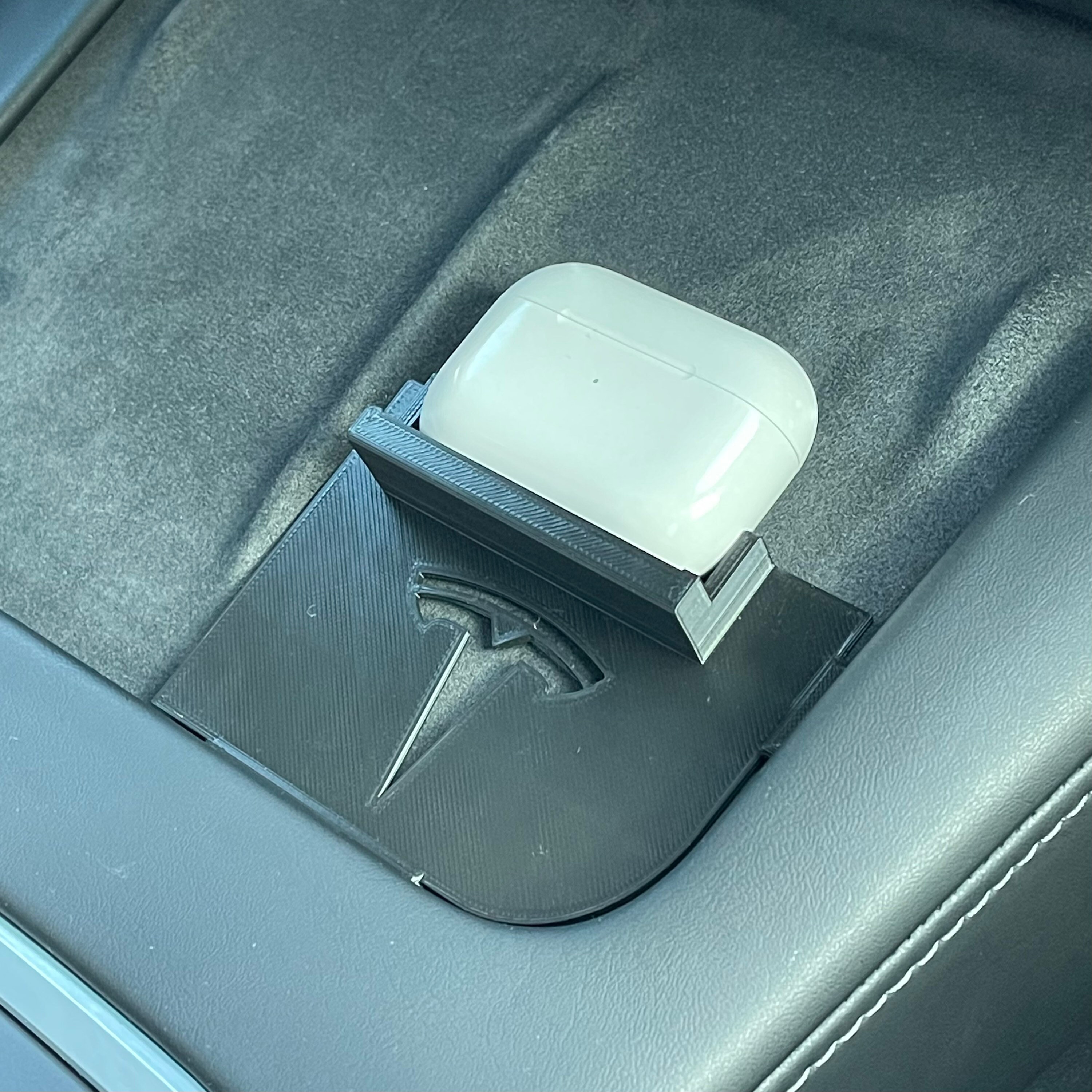 Wireless Earbud Charging Bracket and Stabilizer (airpod, AirPod Pro ...