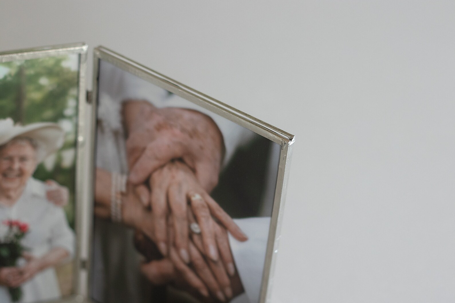 Hand Soldered Hinged Table Top Frame - Silver Frame - Home Decor Frames ...