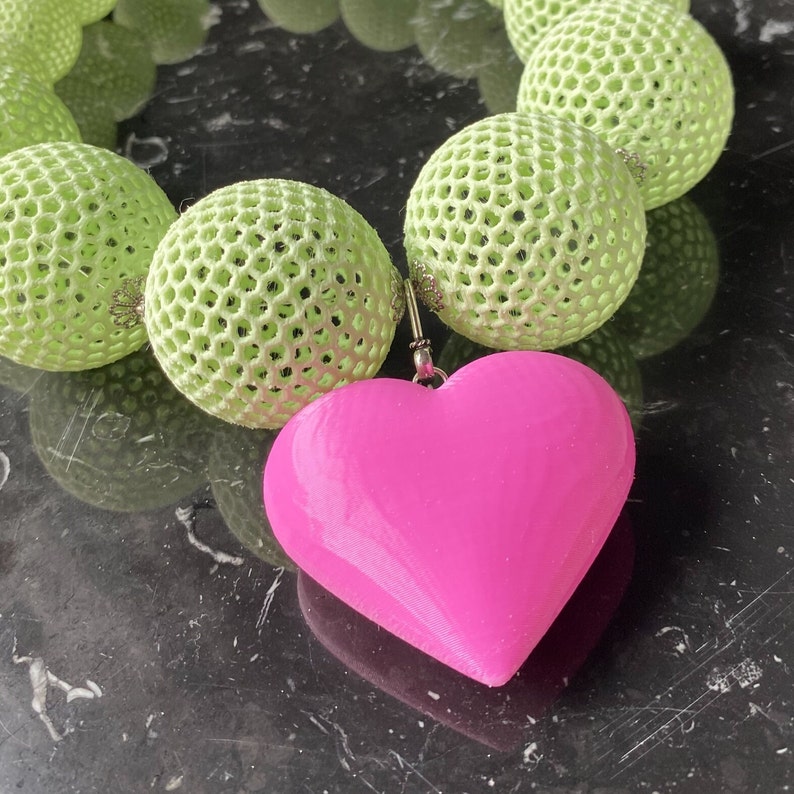 Maximalist 3D Printed Green Necklace, Detachable Pendant Heart, Unique ...