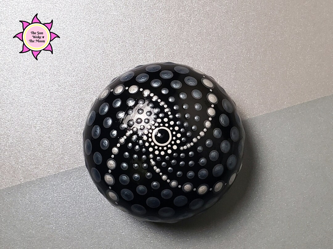 Hand Painted Rocks Mandala Stone Painted Rocks Paperweight - Etsy