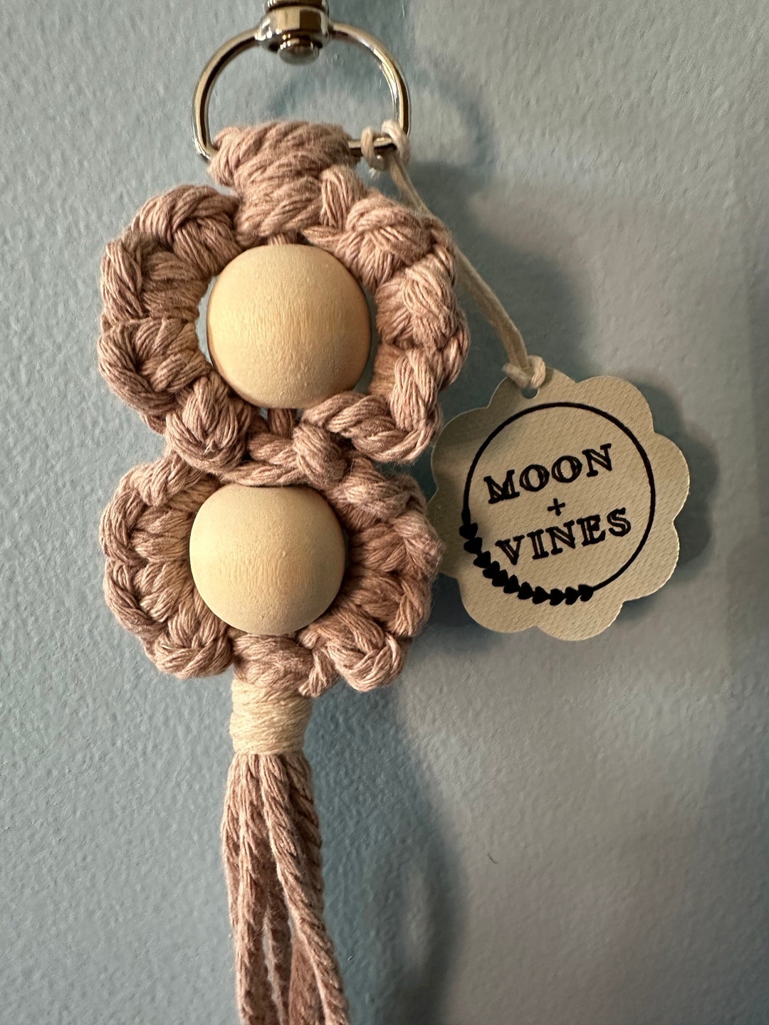 Macrame Flower Keychain - Etsy