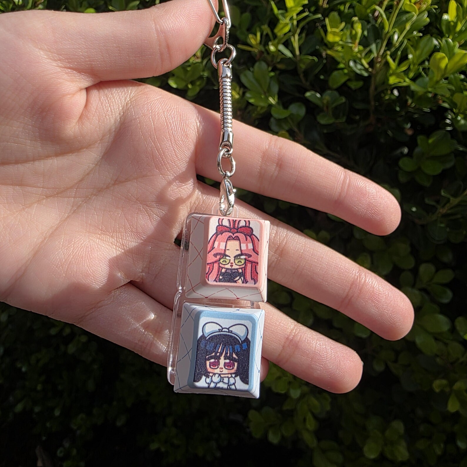 Alien Stage Keycap Keychains - Etsy