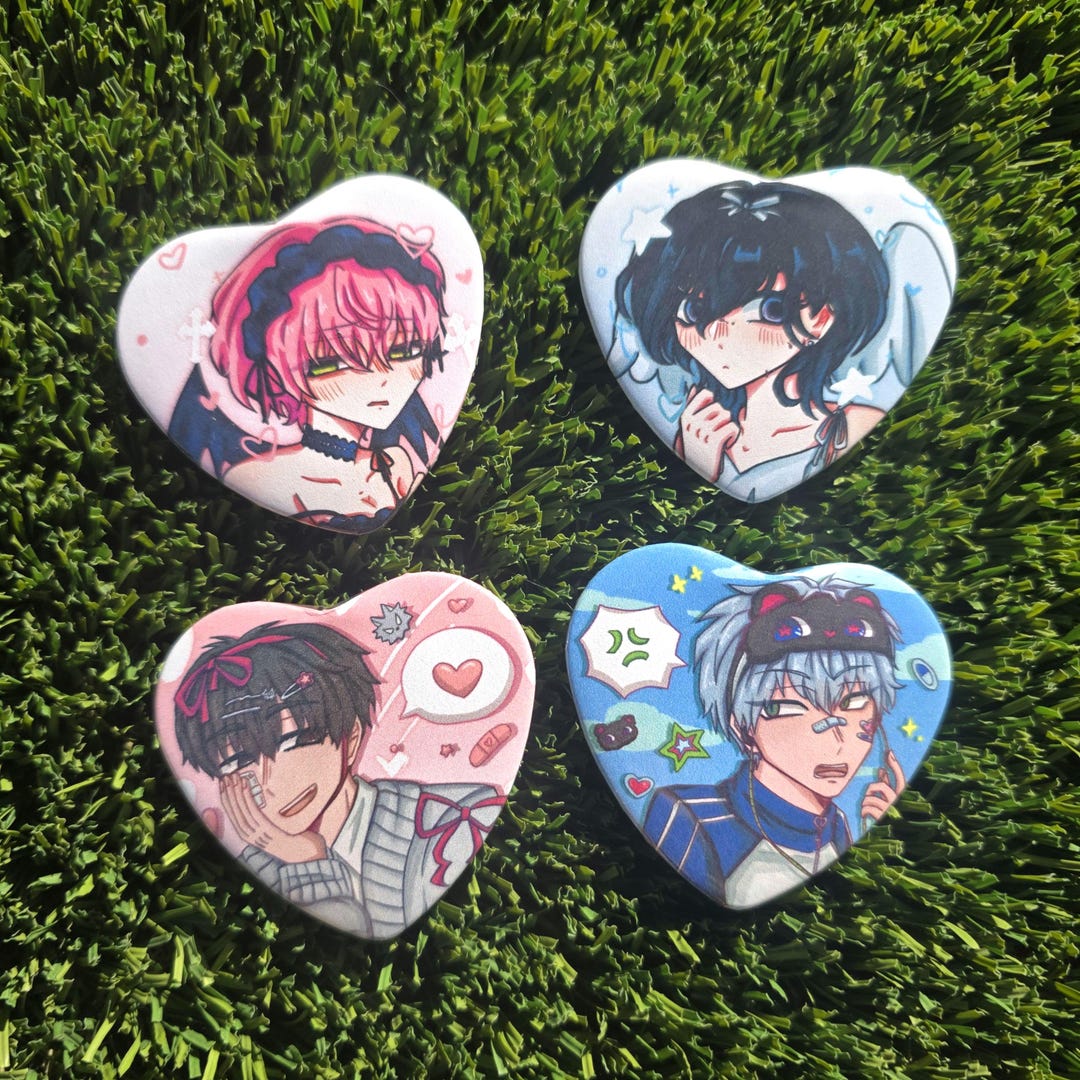 Alien Stage Heart Buttons - Etsy