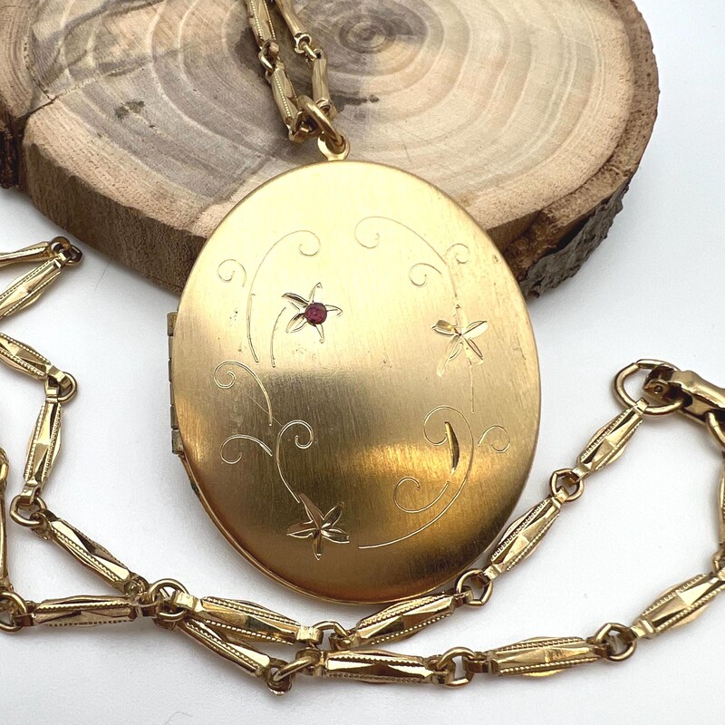Large Oval Locket - Etsy
