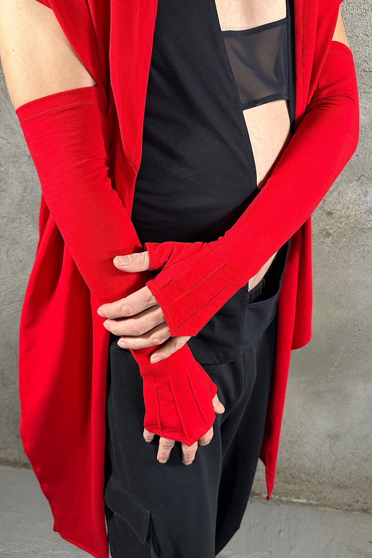 OMEGA GLOVES Red Cotton Opera Length Fingerless Gloves, Fire Save ...