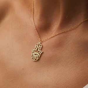 18K Gold Hand of God Necklace, Custom Hamsa Necklace, Protection ...