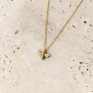 Diamond Honey Bee Necklace,dainty Bee Necklace,bee Jewelry,bumble Bee ...