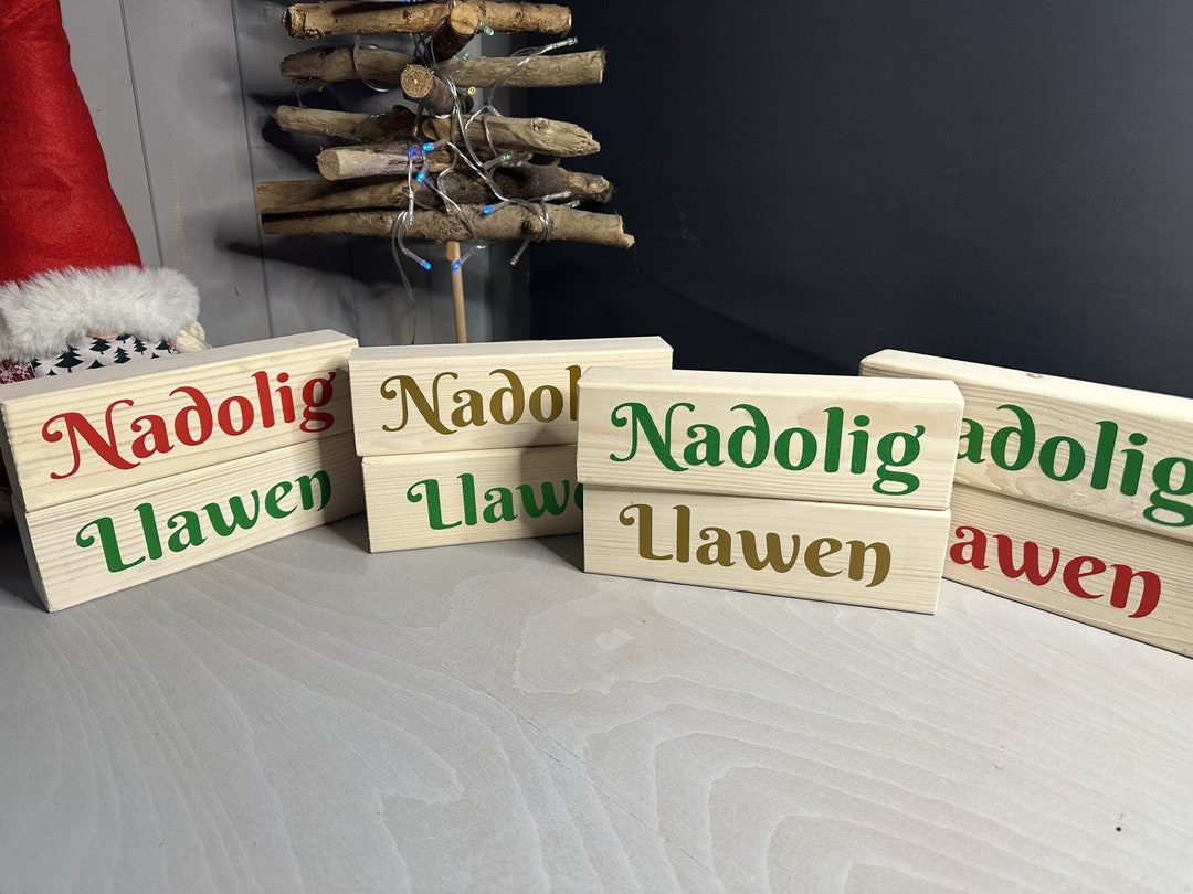 Free Standing Signs Nadolig Llawen Shelf Sitting Solid Wood Plaque ...