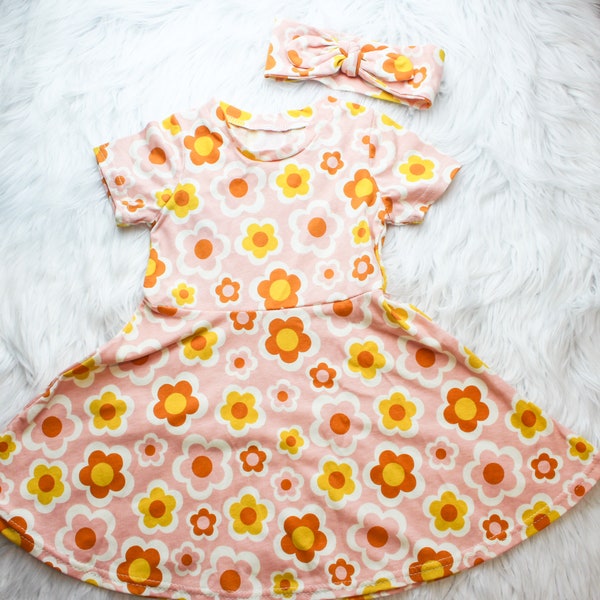 Groovy Dress - Etsy
