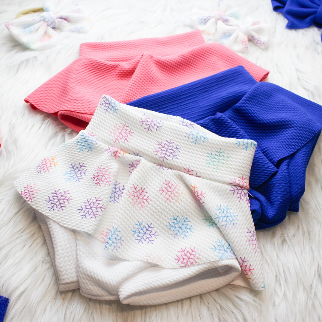 Rainbow Snowflake Skirted Bummies, Colorful Winter Bow, Snow Flake Baby ...