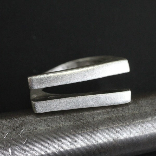Brutalist Silver Ring - Etsy