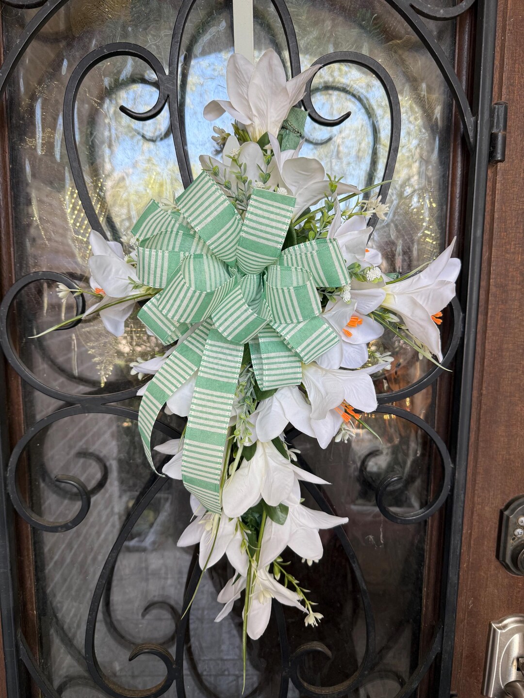 Easter Lilly Cross Wreath,decorative Cross Wreath - Etsy