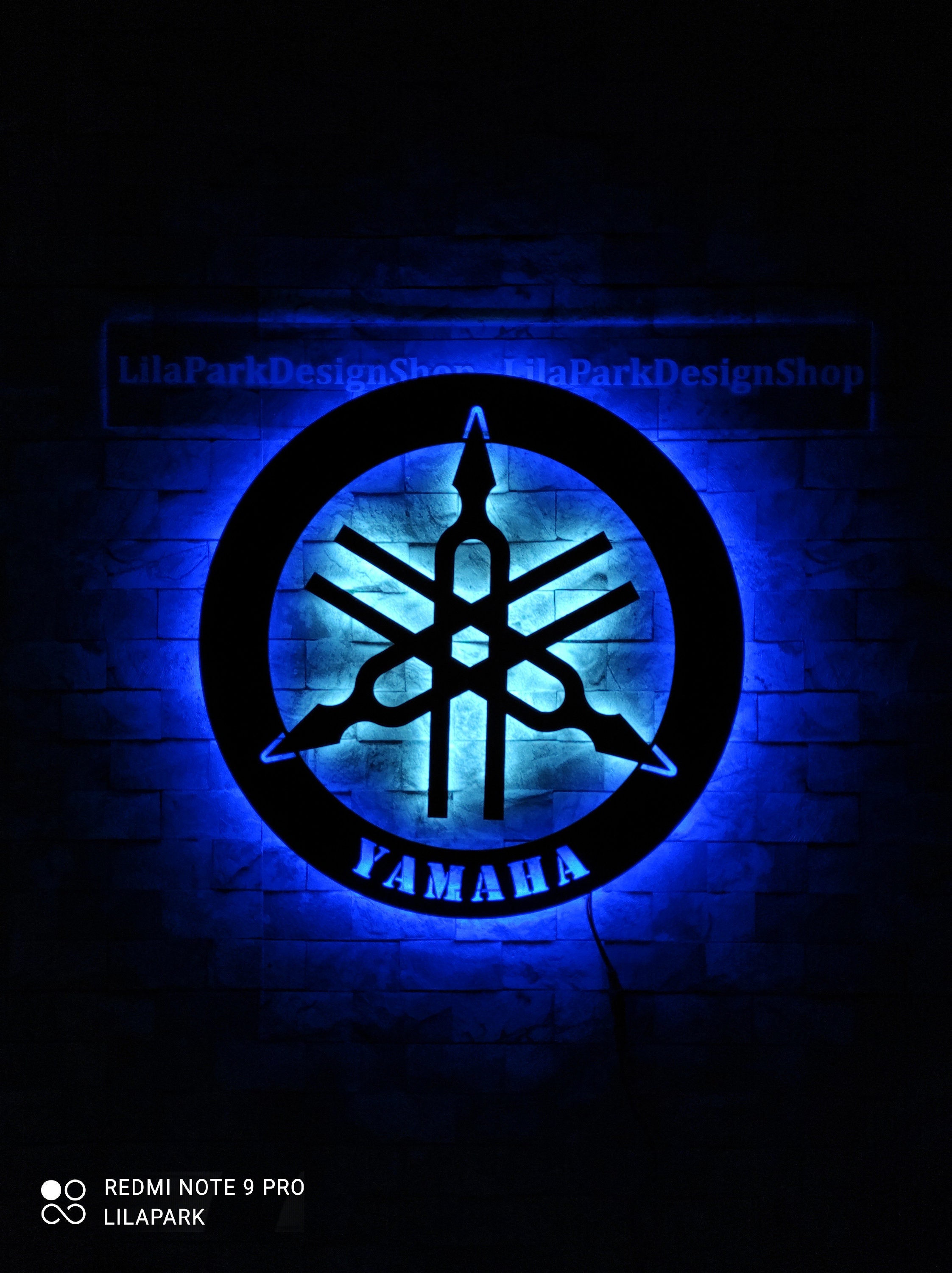 Yamaha Logo Wallpaper Iphone