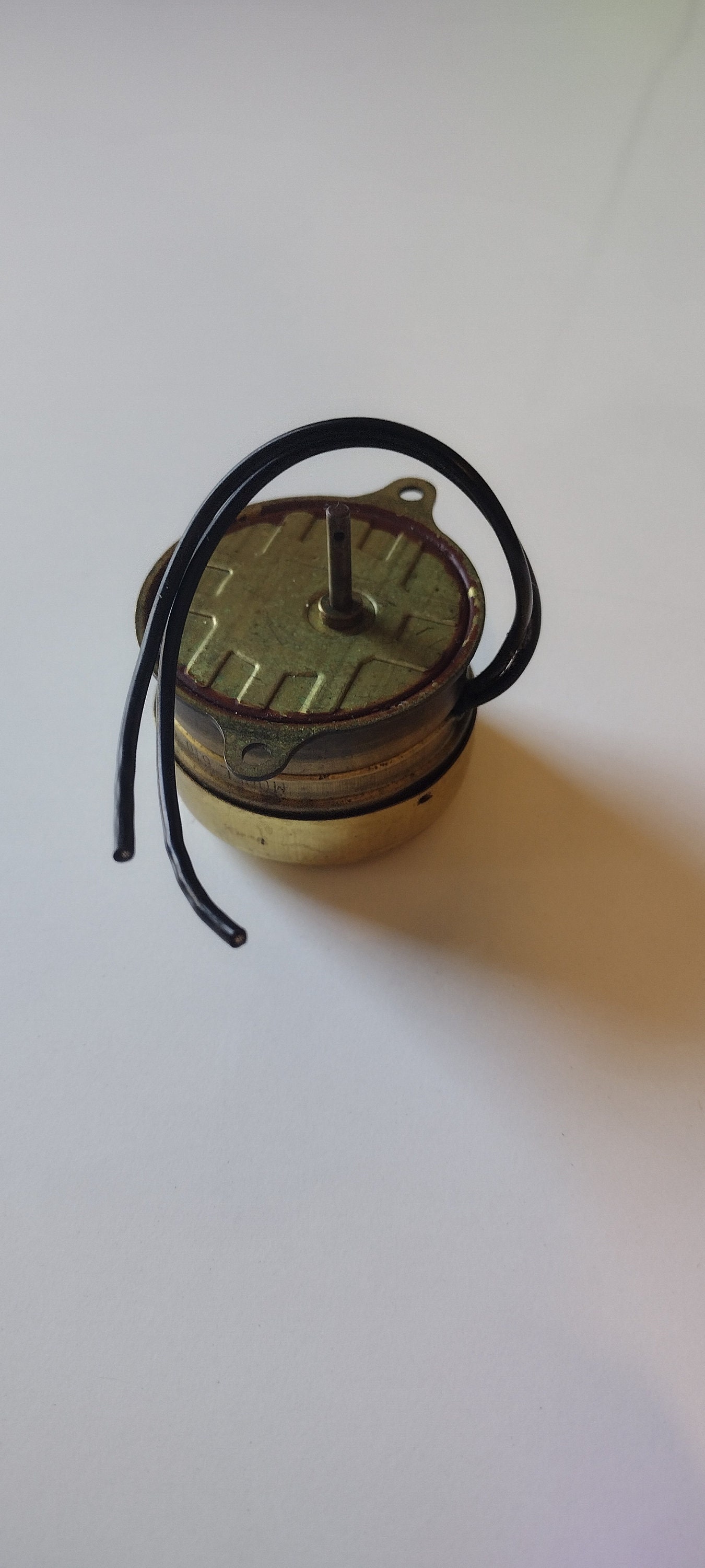 Synchron Clock Motor Model 610, 110vac, 2 Rpm, Antique Clock Motor - Etsy