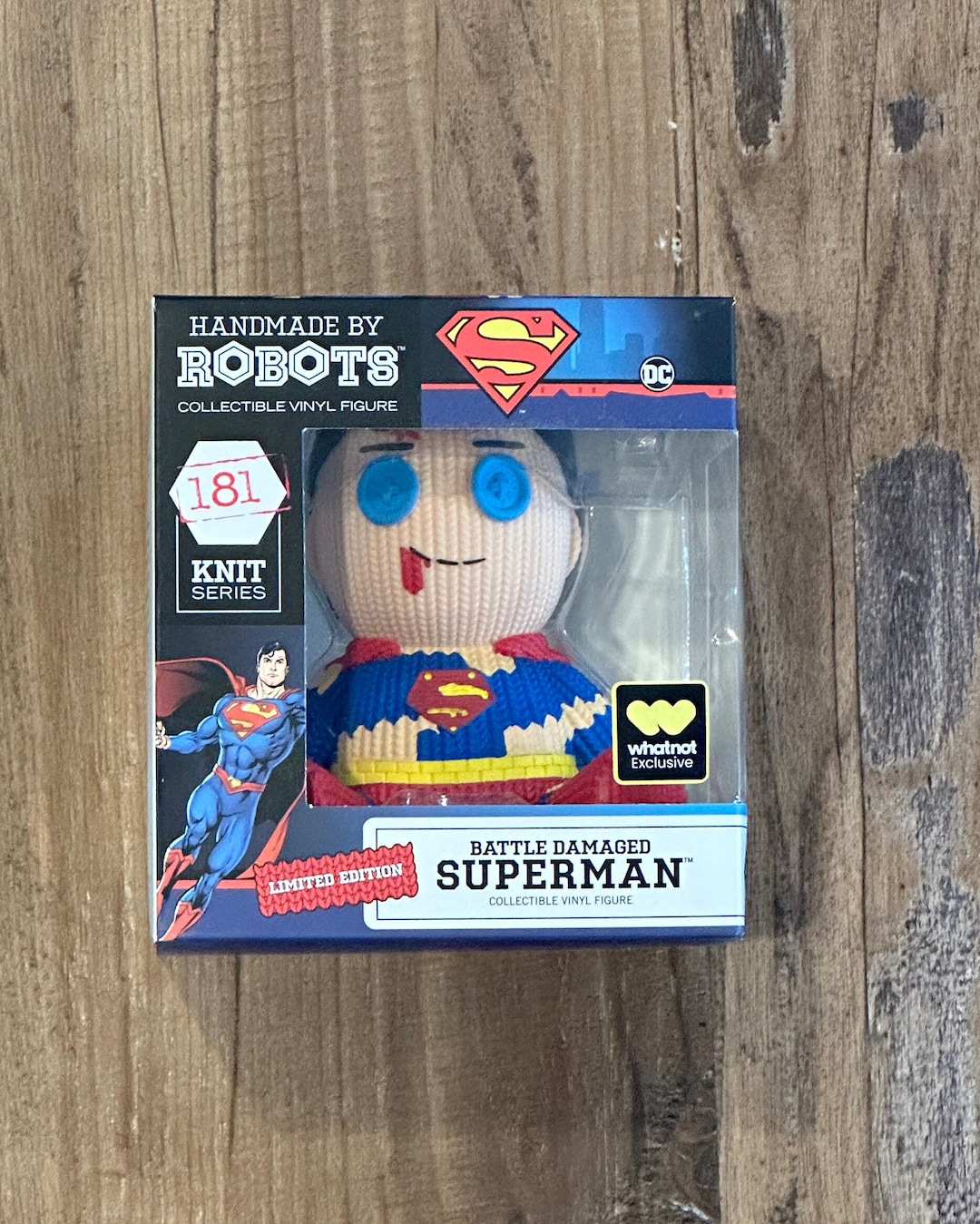 Superman Battle Damaged Handmade by Robots limited Edition Vinyl Figure ...