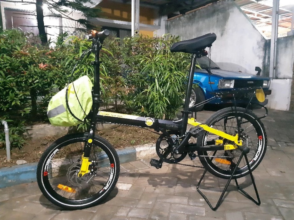 Deca 8pcs Bike Rim Decal Stickers High Quality Durable for Bike Wheel ...