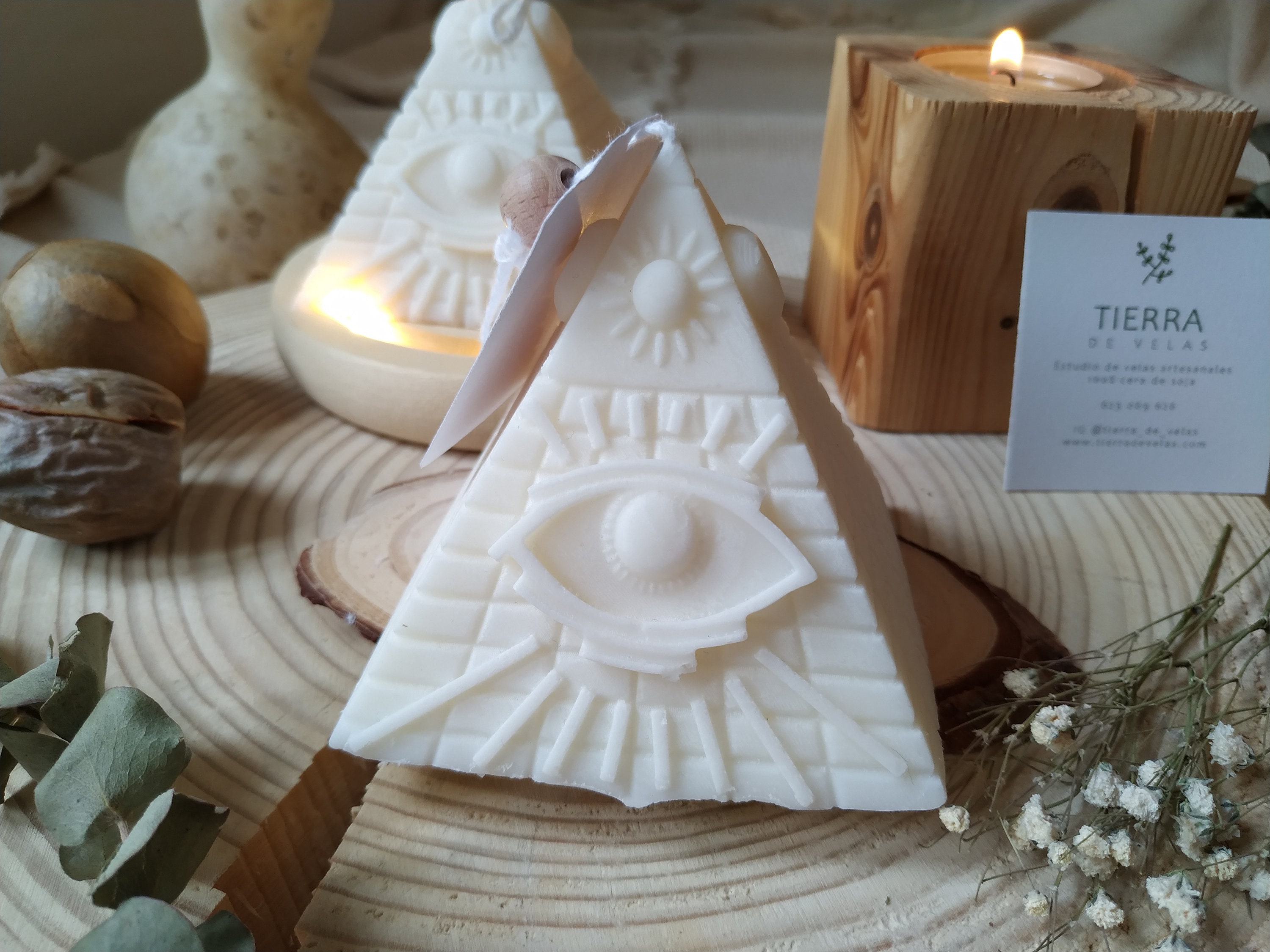 Eye of Providence Pyramid Candle, All Seeing Eye 3D Candle, Panoptic ...