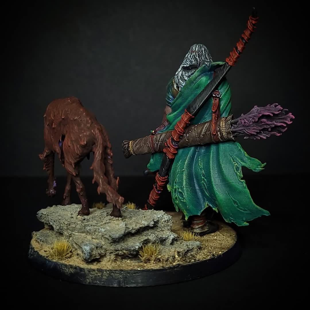 Bestiarum - Huntsman and Hound - Custom Base - Etsy
