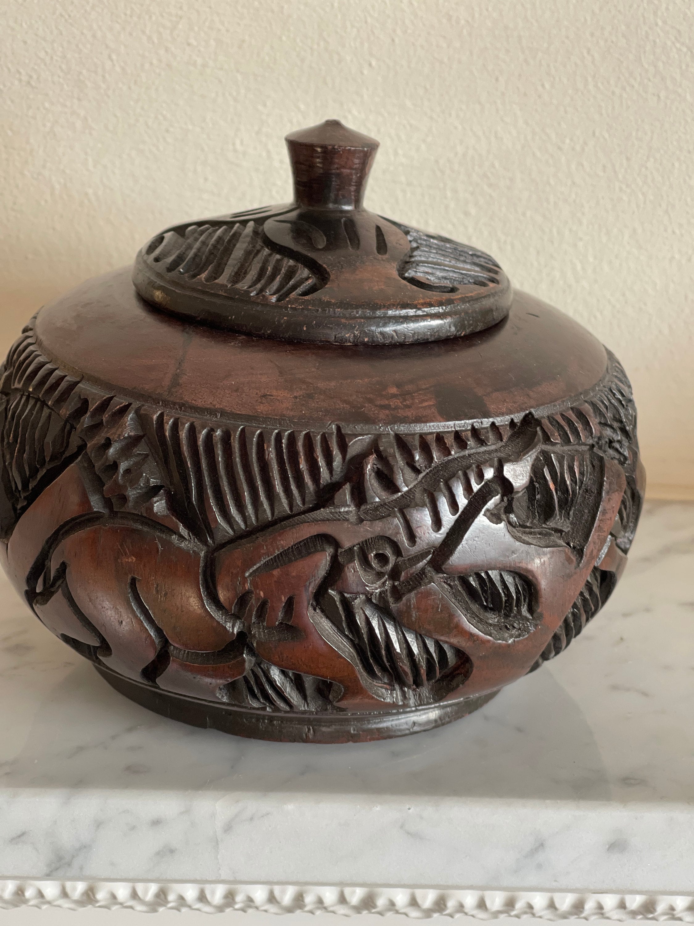 African Hand Carved Wood Box , Round Animal Theme Lidded Trinket Box ...