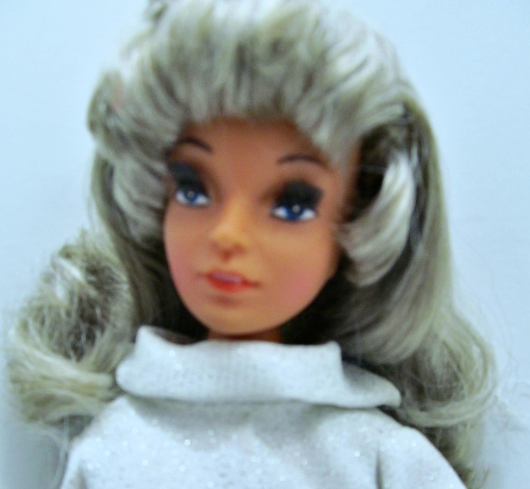 Vintage Shillman Adventure Girl (farah Fawcett Clone) 11.5 Inch Doll ...