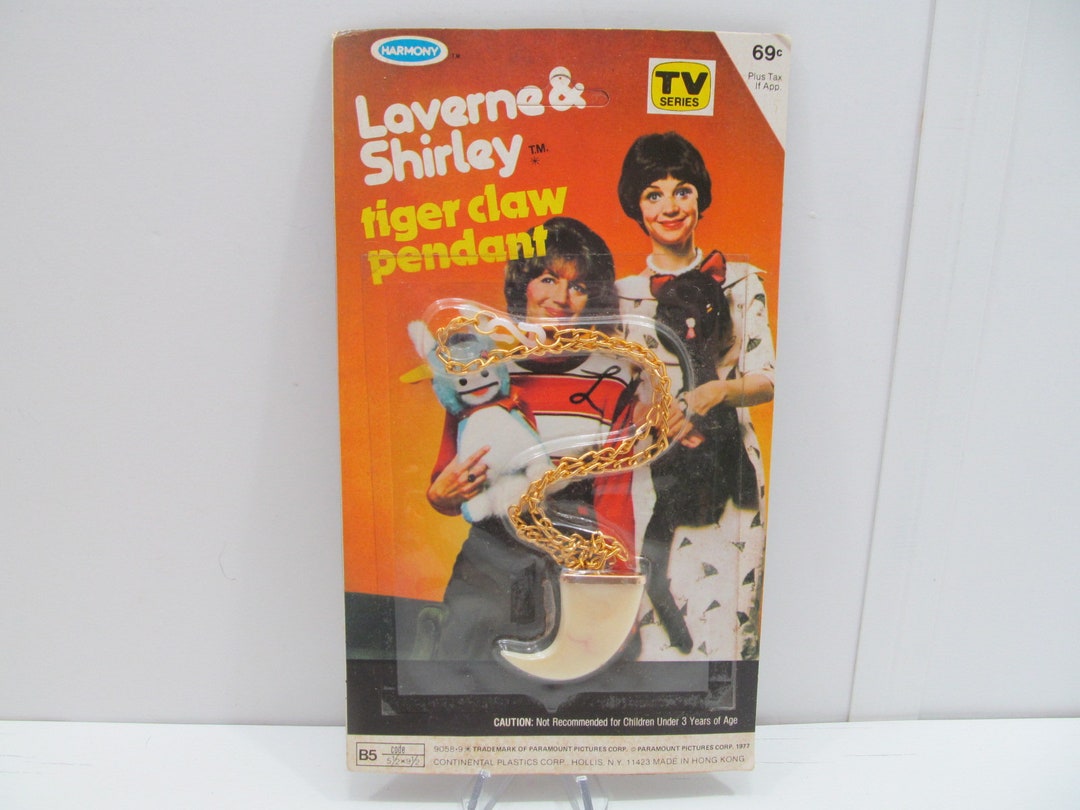 Old Store Stock Laverne & Shirley Novelty Necklace, 1977 Sealed on Card ...