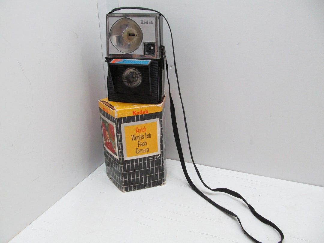 Vintage Kodak World's Fair Flash Camera, 1964 W/box - Etsy