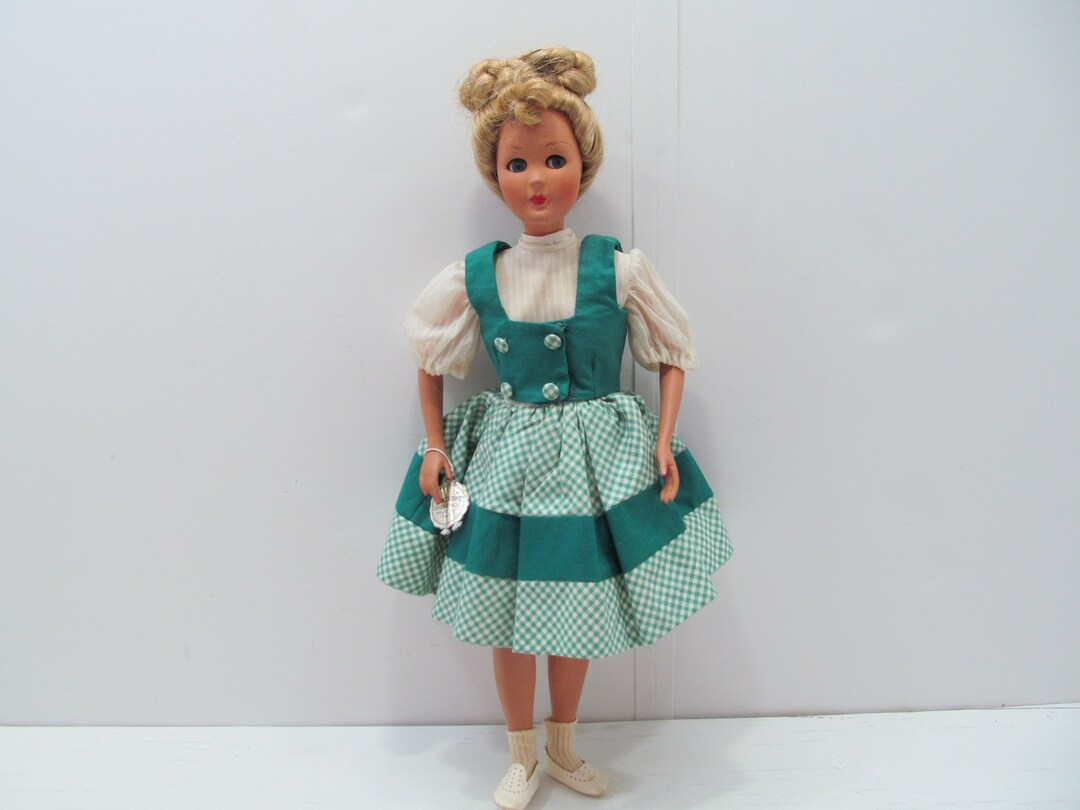 Bonomi HP Flirty Eye Fashion Doll, Italy, 1950's - Etsy