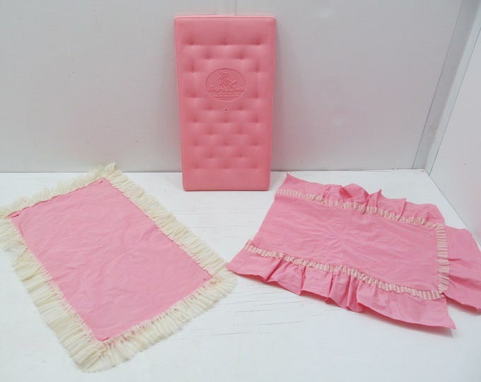 Vintage Mattel Barbie Suzy Goose Mattress, Bed Spread & Canopy Cover ...